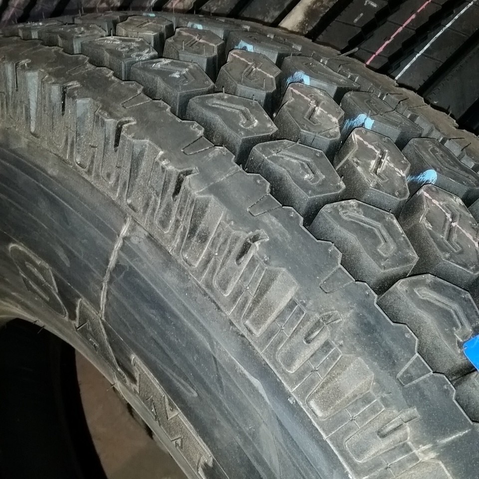(4-Tires) 11R24.5 tires GL266D 16PR rear deep drive tire 11/24.5 Samson ...