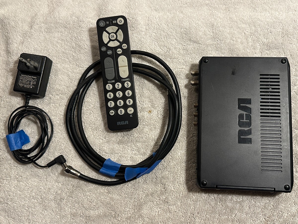 RCA HD DTV Digital-to-analog TV Converter Box with Remote Control ...