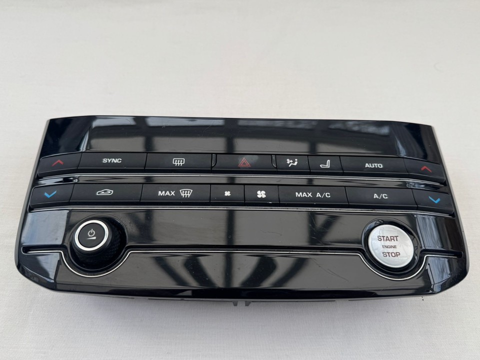 JAGUAR F-PACE X761 A/C Climate Heater Control Unit JX63-18C858-GB 2016 ...