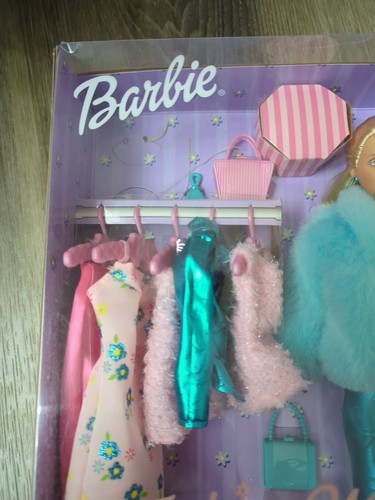 Barbie Fashion Wardrobe Doll Play Set 1999 Mattel 27788 for sale online ...