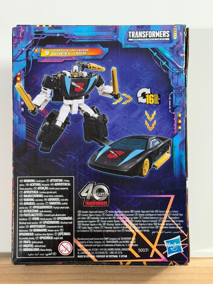 Transformers Legacy United Armada Universe Wheeljack Deluxe Figure ...