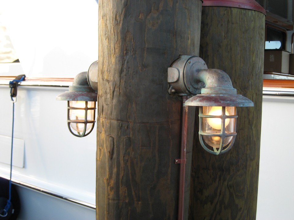 Medium 90 degree Bronze Nautical Passageway Dock Light w/copper hood ...