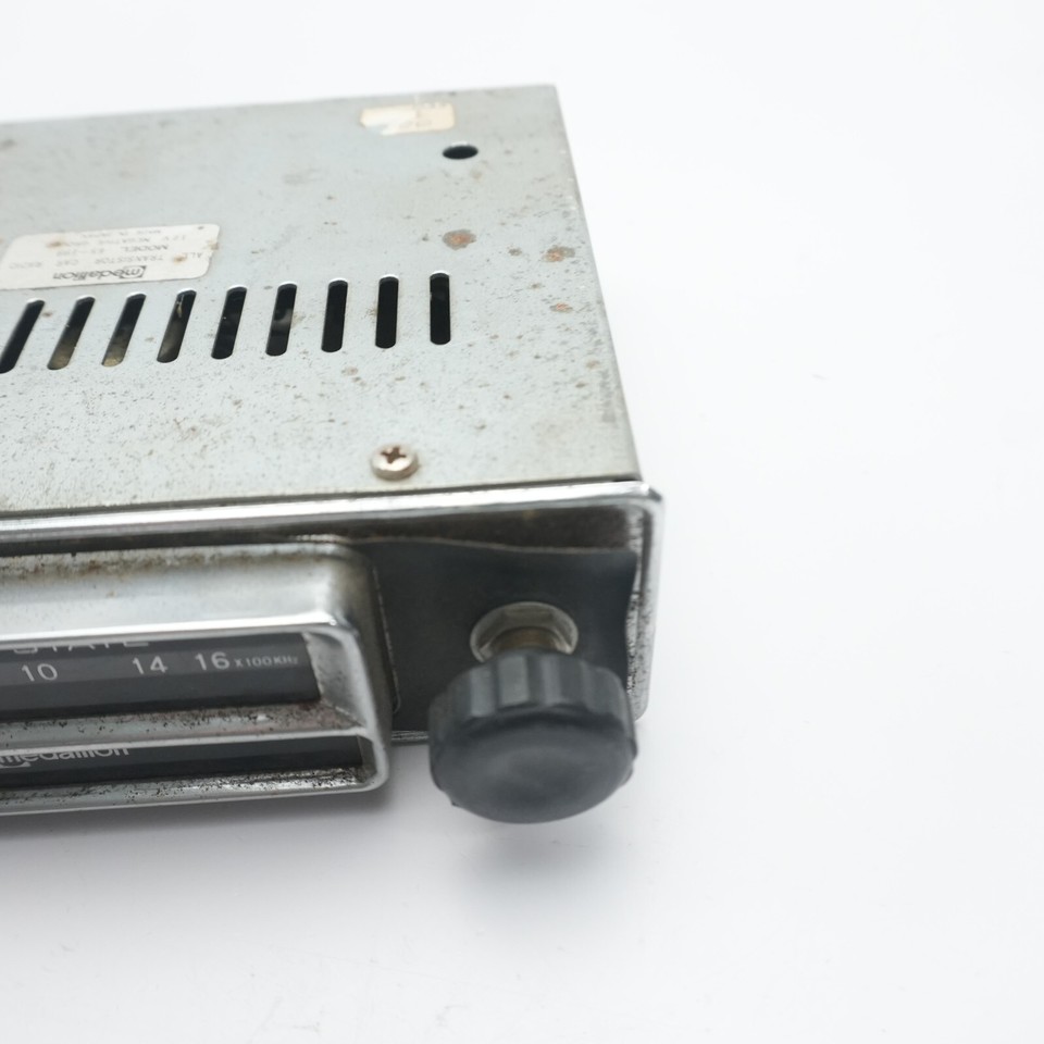 Vintage Medallion Solid State Car Radio Stereo 65-199 | eBay