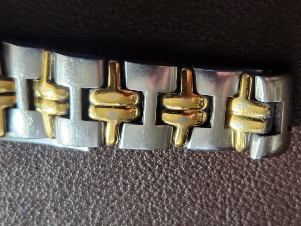 Movado 81.E1.831 Ladies Two Tone Band With Date Indicator | eBay