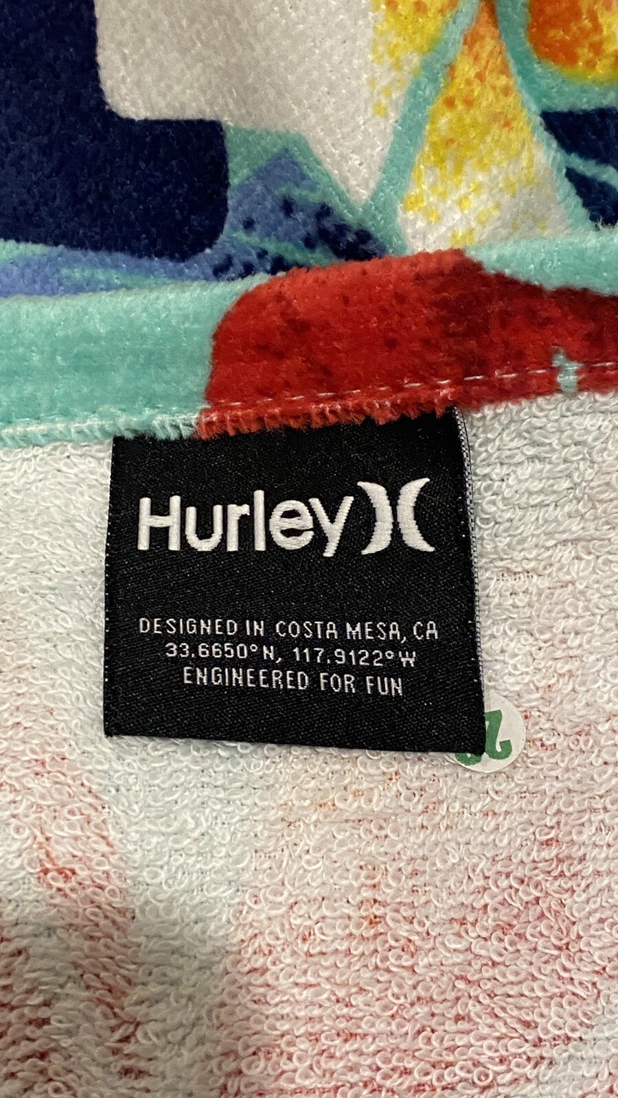 HURLEY Beach Towel Bath Pool 32 in Soft Fluffy Tropical for sale online ...