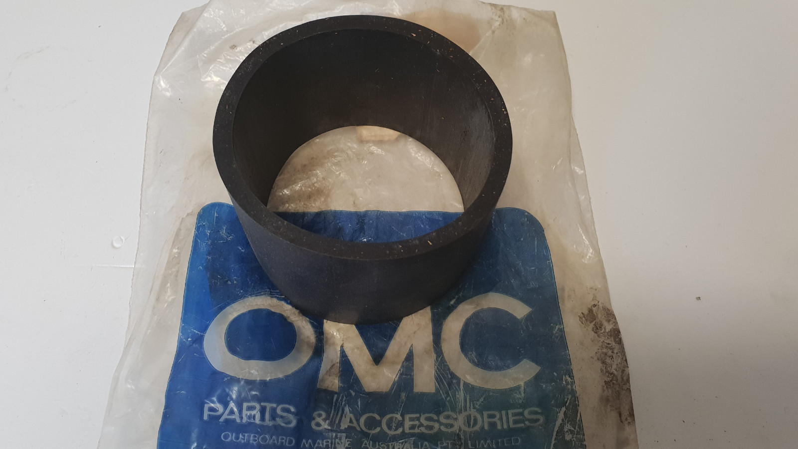 OMC Cobra Inboard Stern Drive Exhaust Hose Joiner Boot Rubber 909371 ...