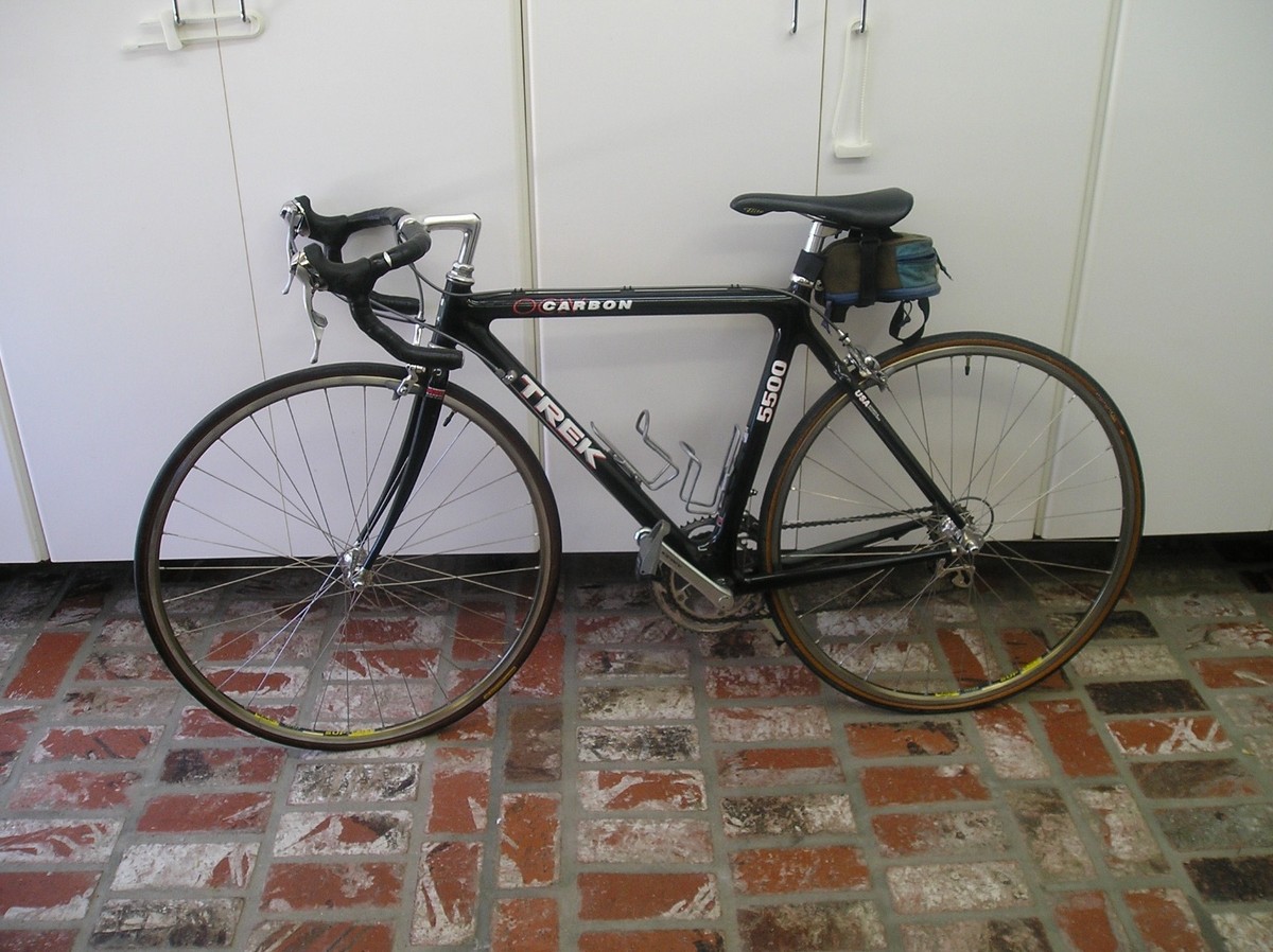 Trek 5500 Road Bike 52cm Carbon Fiber, Dura-Ace Components Trek 5500 Road Bike 52cm Carbon Fiber, Dura-Ace Components