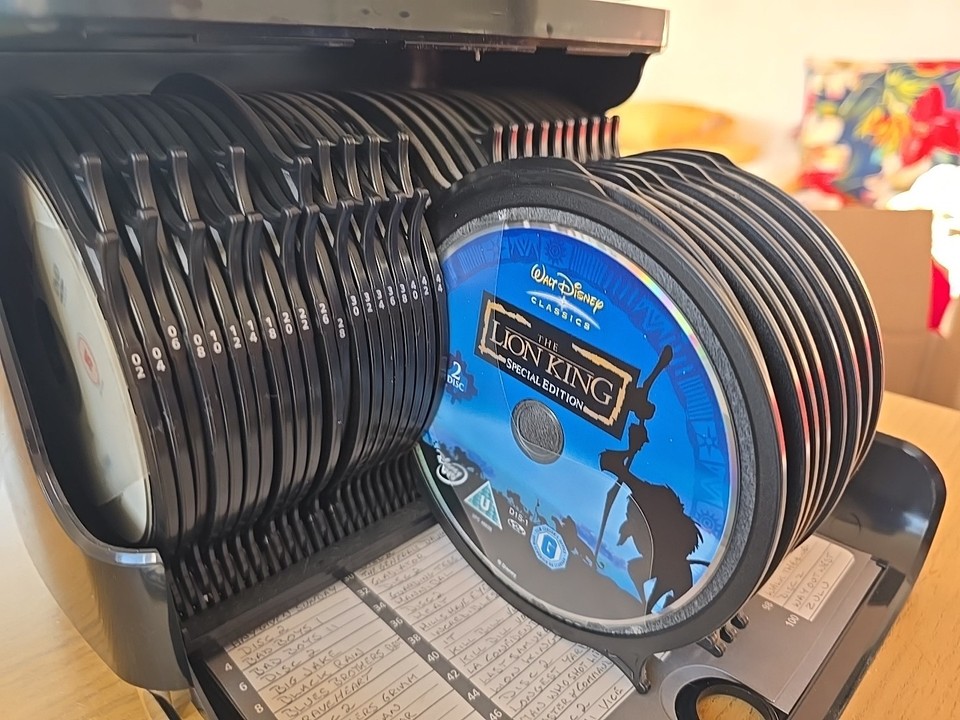 Discgear CD Storage Organiser System/ Full With 100 Dvds Movie 💿 | eBay UK