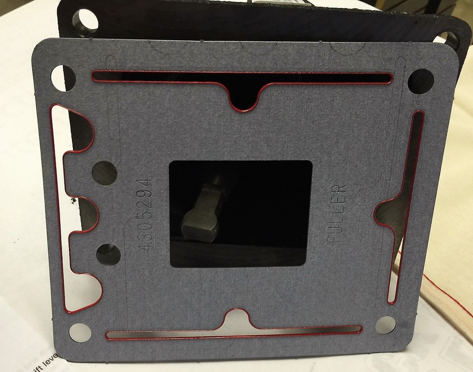 S1967 New Genuine Eaton Fuller SHIFT LEVER HOUSING ASSEMBLY Mid Tower ...