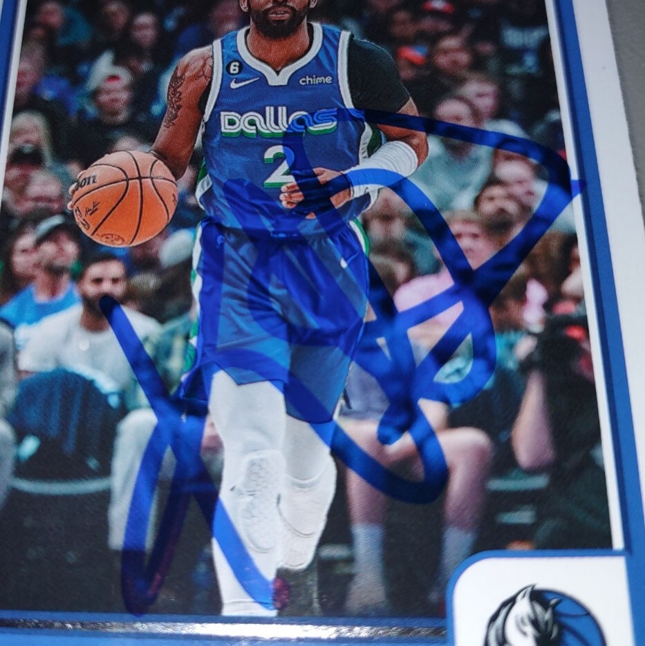 KYRIE IRVING DALLAS MAVS SIGNED HOOPS 2024 TRADING CARD PROOF NBA ...