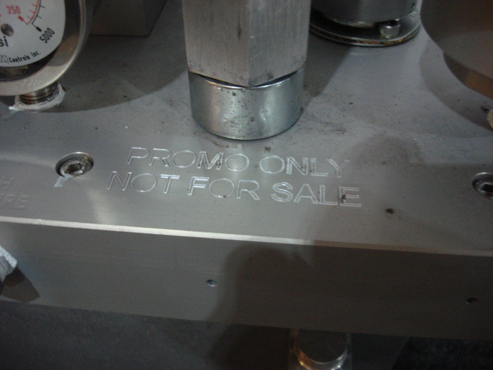 Ruelco 5000 Self Contained Hydraulic Actuator Closing System | eBay