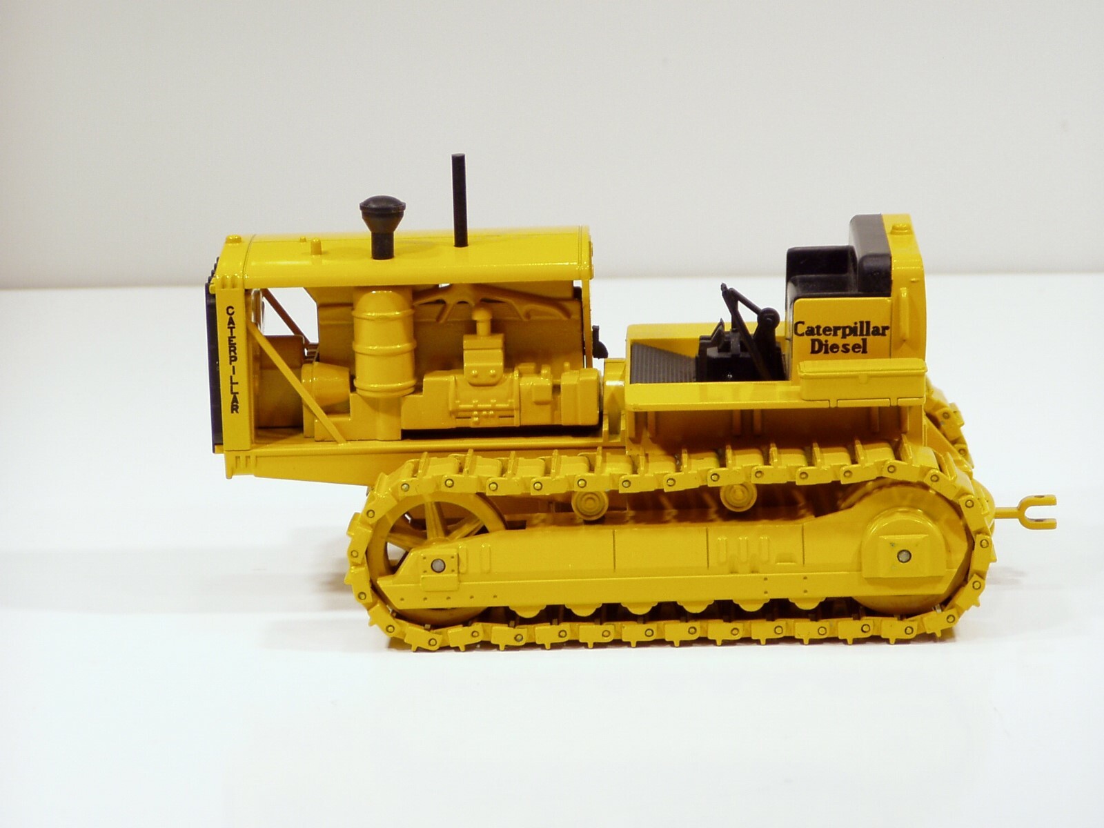 Caterpillar RD8 Crawler - 1/25 - NZG #399 - Metal Tracks - MIB | eBay