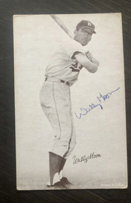 1962 Exhibit Stat Back Wally Moon (Los Angeles Dodgers) Black AUTOGRAPH ...