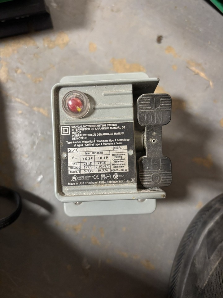 Square D 2510-KW2C Manual Motor Starter Switch Box 30A 3P 2510KW2C Ser ...