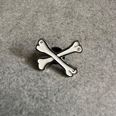 WTAPS CROSS BONES PIN BADGE | eBay