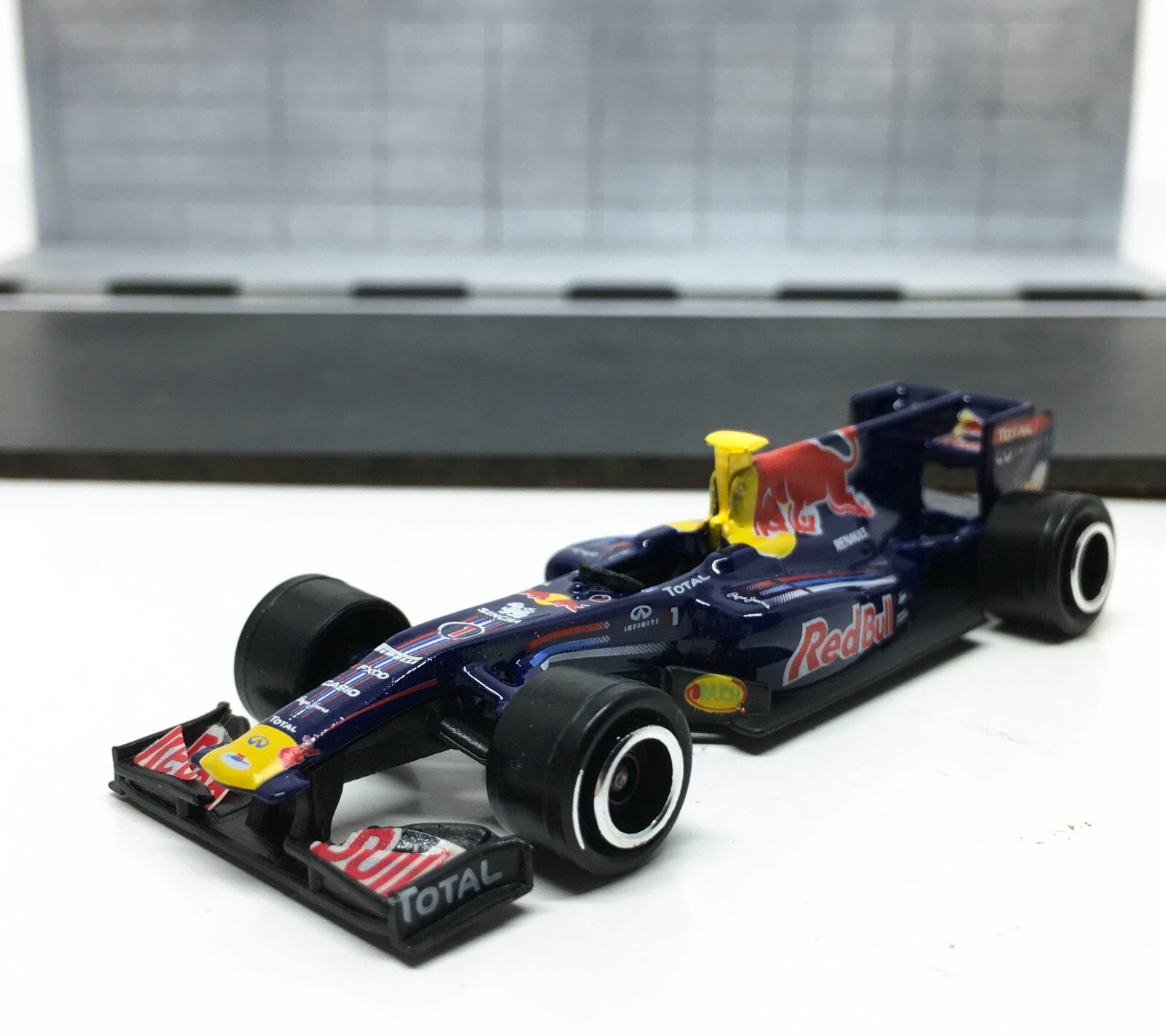 Majorette RB6 Formula 1 -Red -Bull- no.1 Racing Team 1:64 (3") no ...