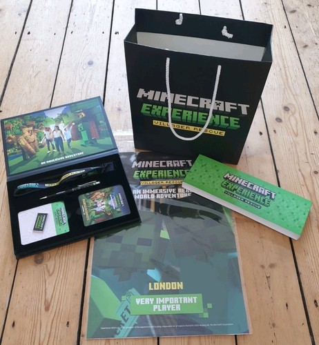Minecraft Experience: Villager Rescue Obsidian Gift Box Set | eBay UK