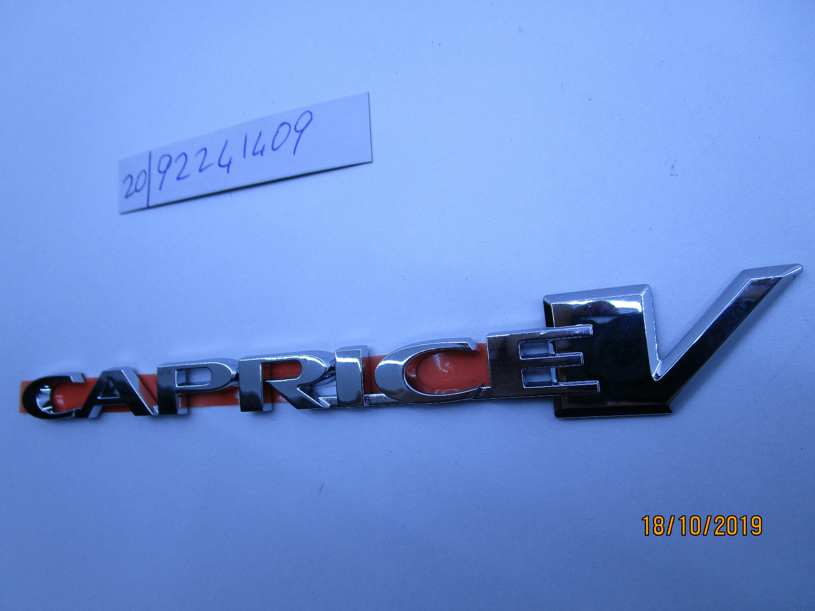 CAPRICE V EMBLEM BADGE HOLDEN STATESMAN CAPRICE WM WN STICKER GENUINE ...