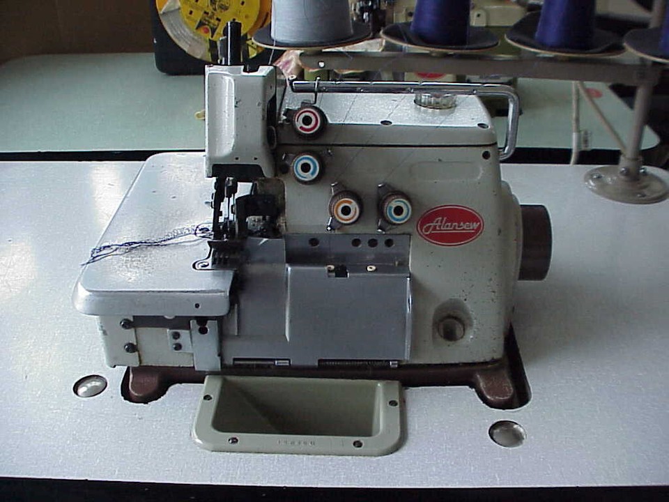 BROTHER INDUSTRIAL SEWING MACHINE 3 or 5 THREAD OVERLOCKER with light ...