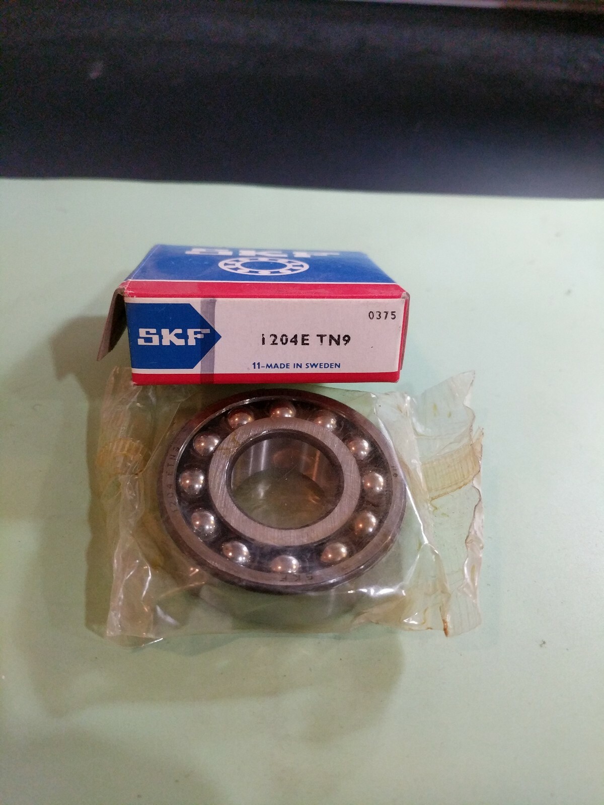 SKF 1204 ETN9 Bearing | eBay