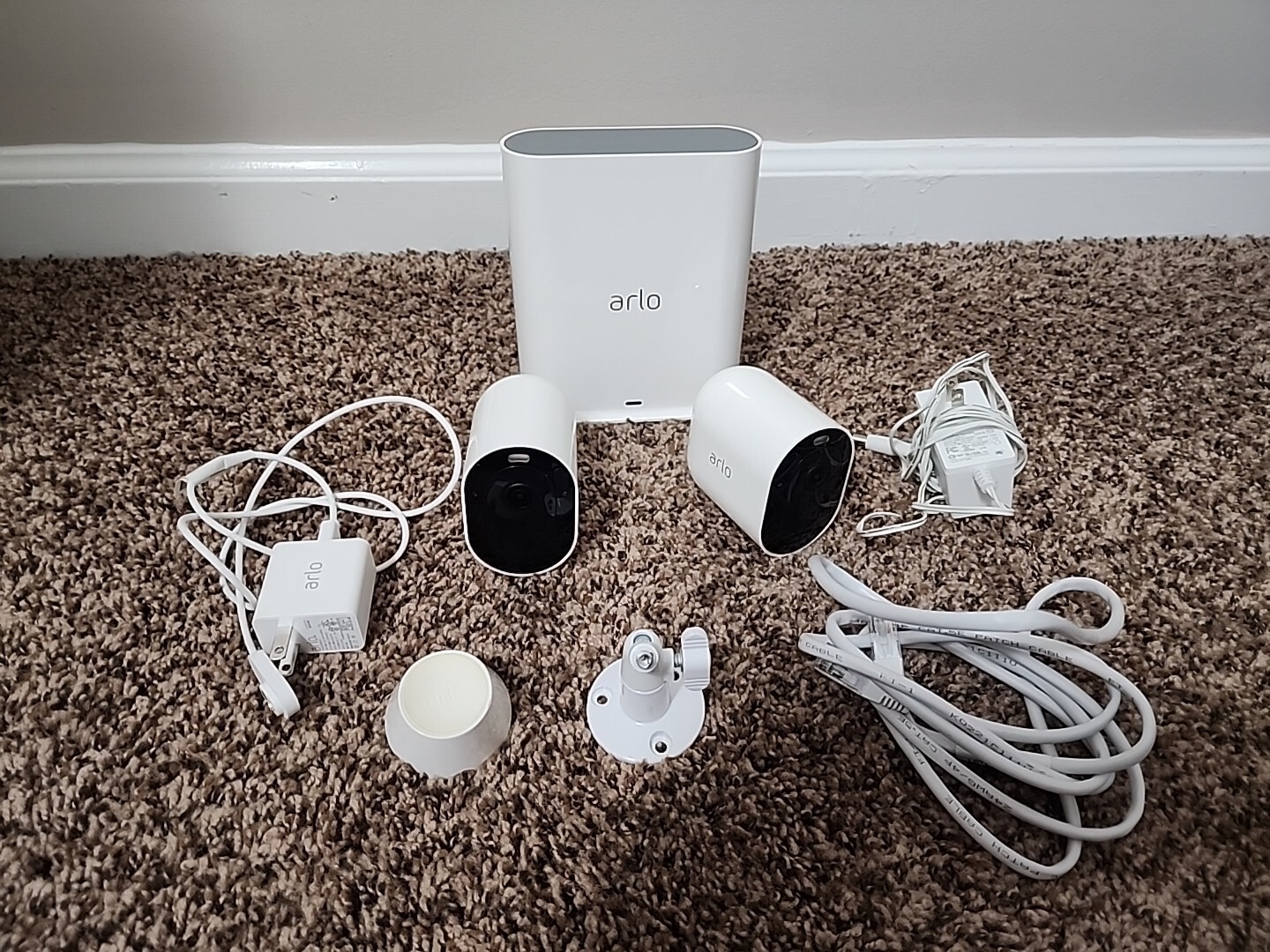 Arlo VMB4540 SmartHub Base Station for Arlo Security Pro 3 4 5S Ultra 2 ...