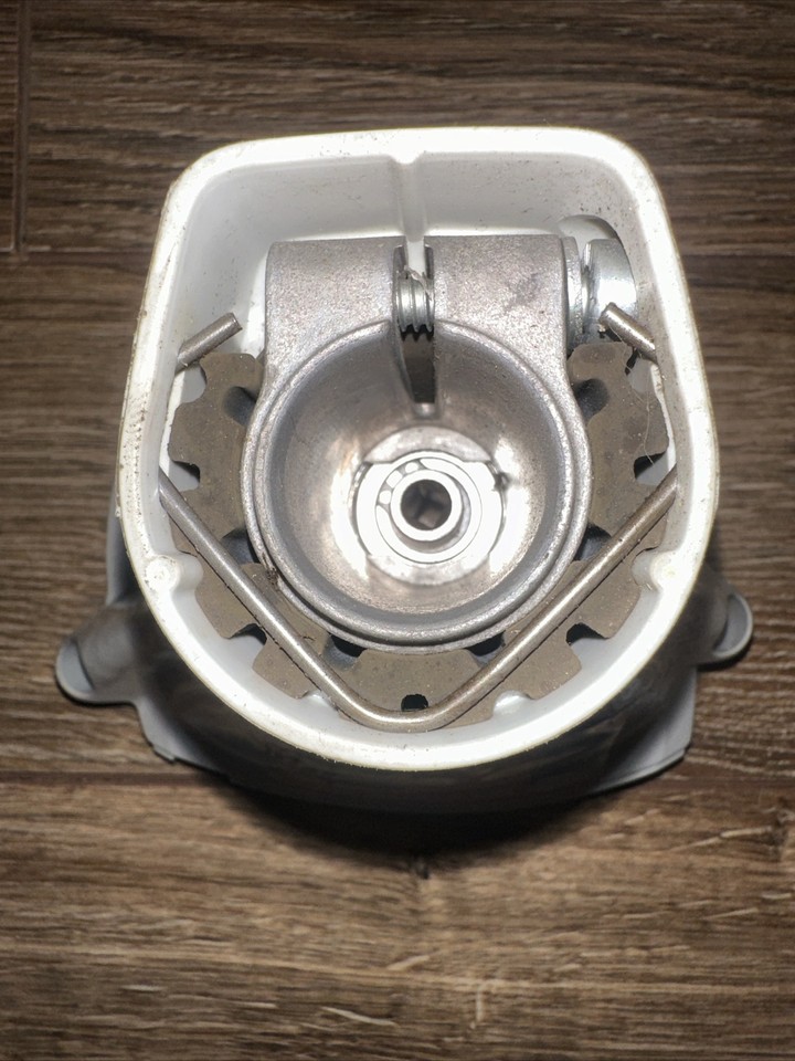 NEW Genuine STIHL Drum Housing Assy FS91 FS111 FS131 KM91 KM111 ...