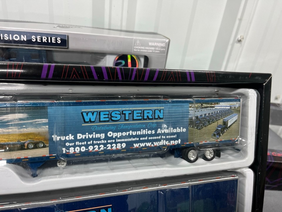 Western Distributing DENVER, CO PETERBILT & Kenworth 2 Truck SET 1:53 ...