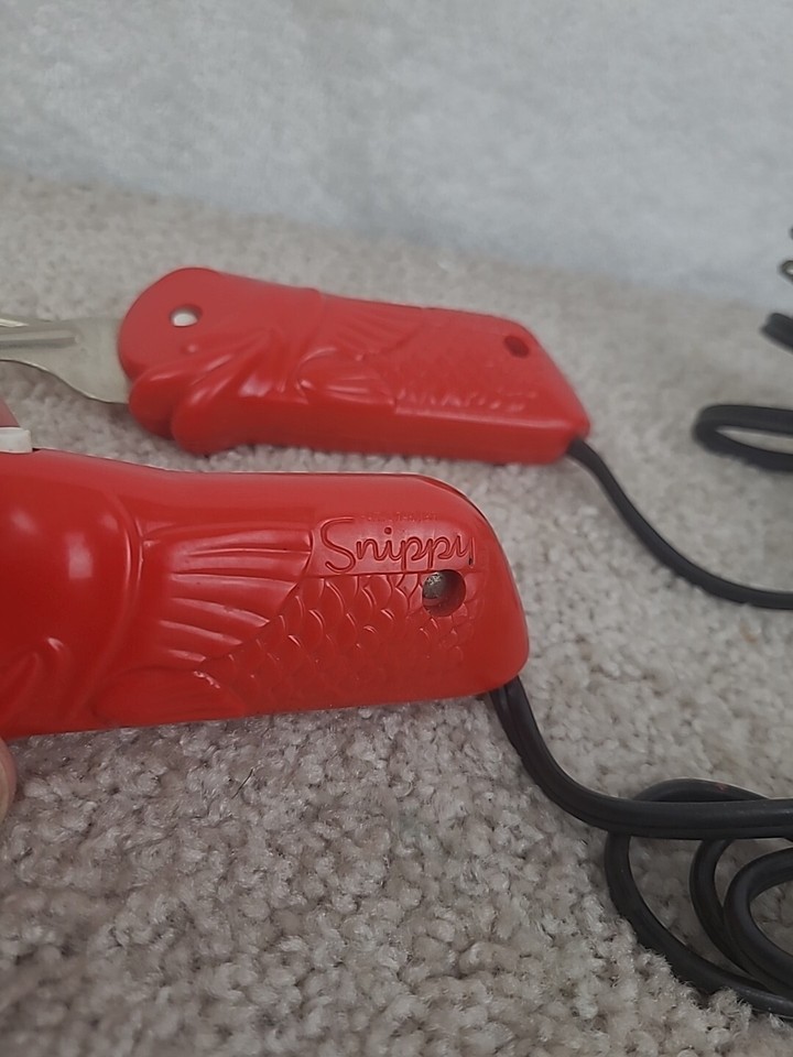 LOT OF 2 VINTAGE 50S SNIPPY ELECTRIC SCISSORS BY UNGAR WORKS | eBay