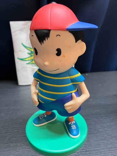 MOTHER Earthbound Toys Figure Collection ninten ana lloyd teddy pippi ...