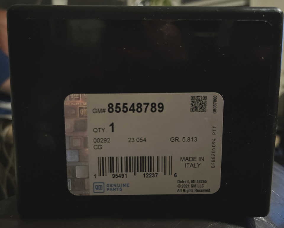 GM Wheel Lock Kit Chrome 85548789 | Genuine OEM | General Motors