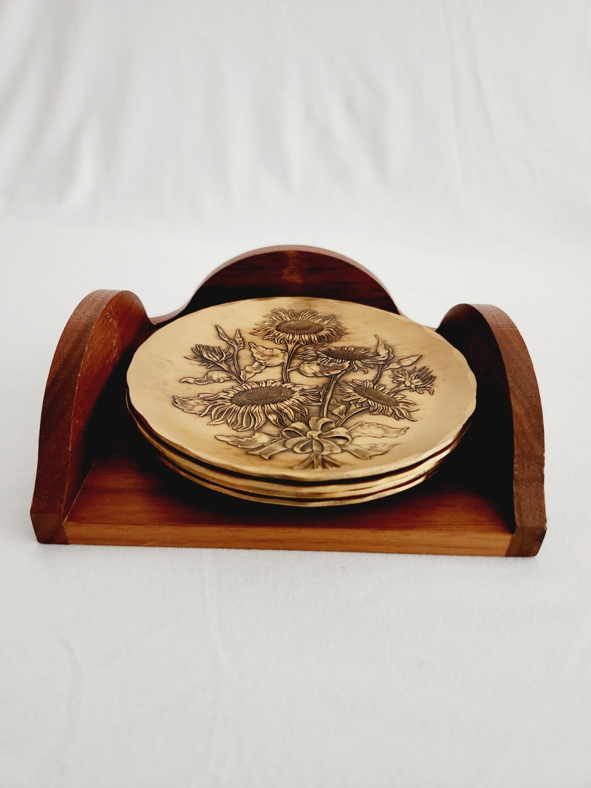 Wendell August Forge 5 Bronze Coasters Set With Wood Caddy - 75 ...