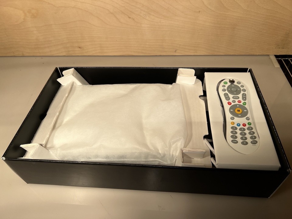 TiVo Bolt 1000 GB DVR (Old Version) - Digital Video Recorder and ...