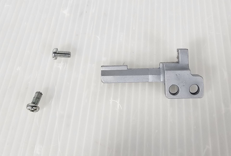 ELNA Lock L5, FEED DOG, Genuine Original Serger Part OEM | eBay UK