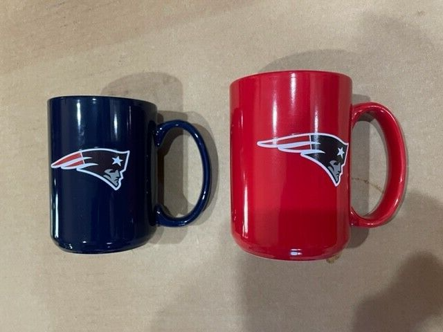 New! 2 NFL NEW ENGLAND PATRIOTS Football Coffee Cups Mug 14oz - xmas ...
