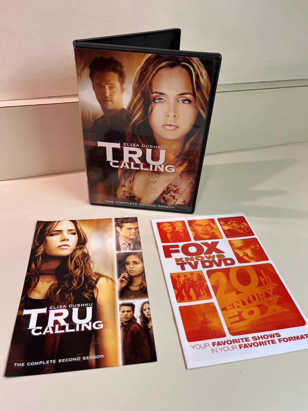 Tru Calling Season 2 DVD + Insert, 2-Discs, Eliza Dushku, Jason ...