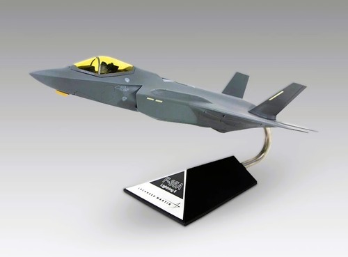 PacMin Lockheed Martin F-35C Lightning II Desk Display 1/48 Jet Model ...