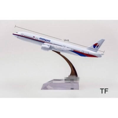Malaysia Airlines MAS 777 Passenger Airplane Die-cast Model 16cm | eBay