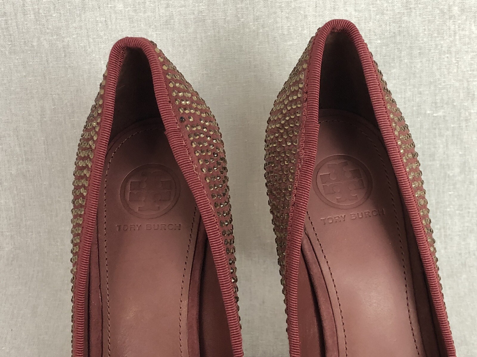 NEW Tory Burch Phoenix Charm Logo Pumps Size 8 Pave Crystal Conceria ...