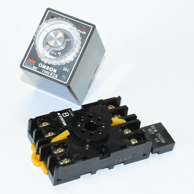 Omron H2a-h H2AH Timer W/ Socket for sale online | eBay