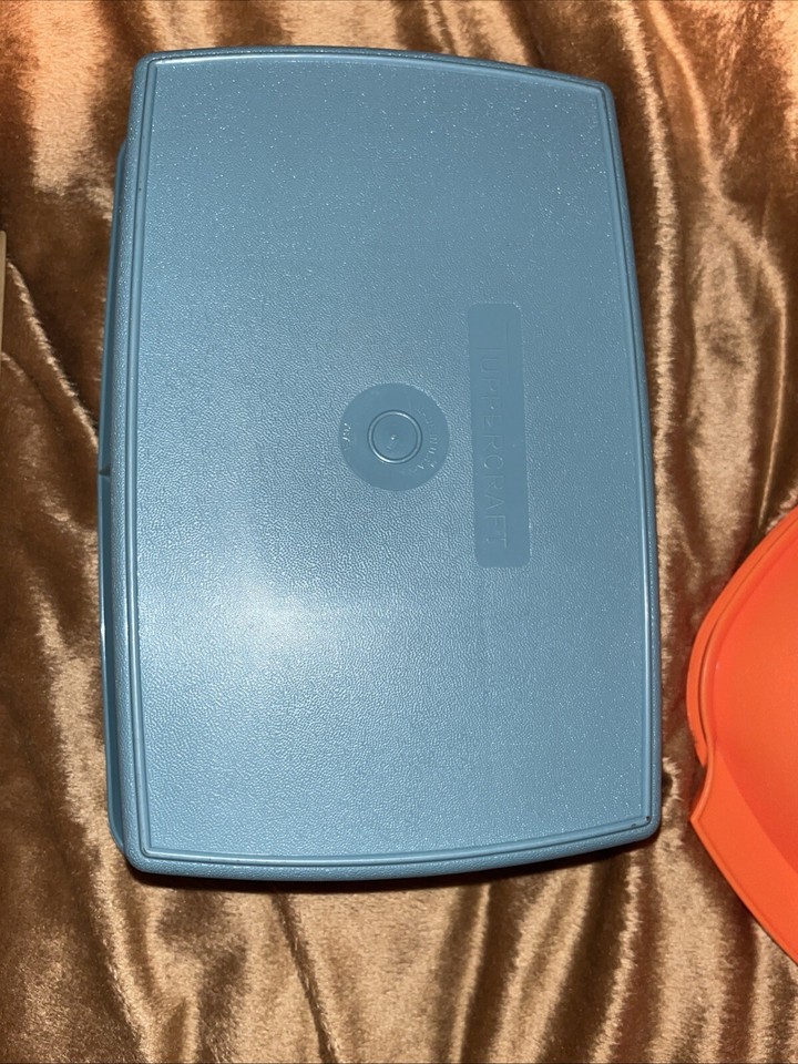 Vintage 70’s/80’s Tupperware (9) Piece Lot-Different Colors/Storage ...