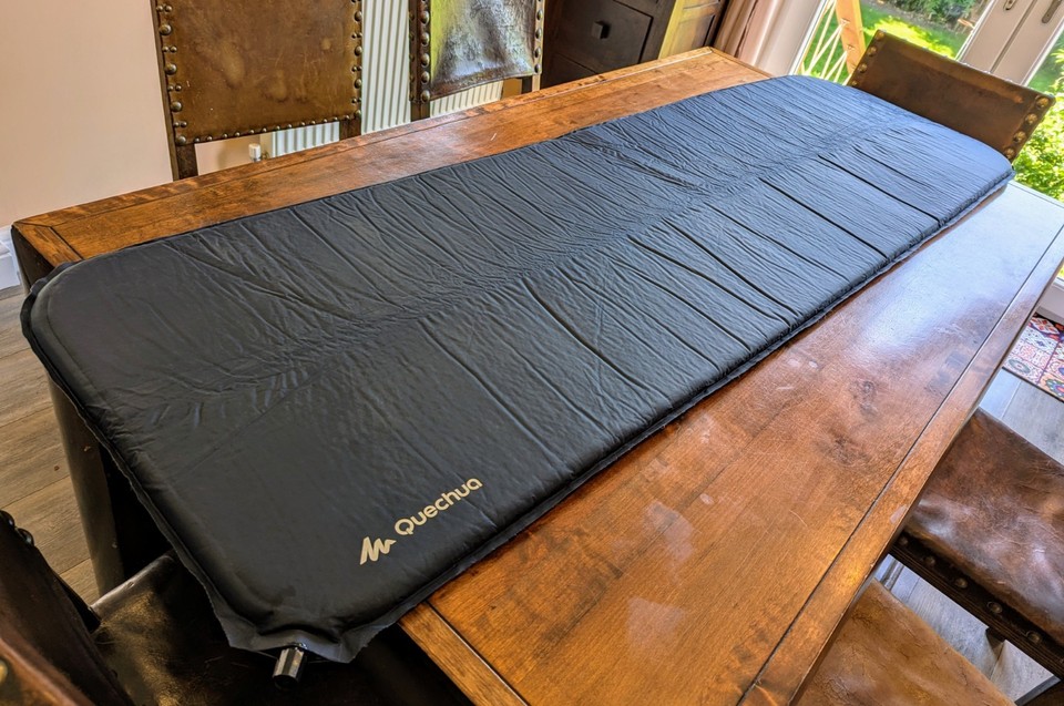 Quechua Forclaz Self Inflating Camping Mat 400 L . Mattress | eBay UK