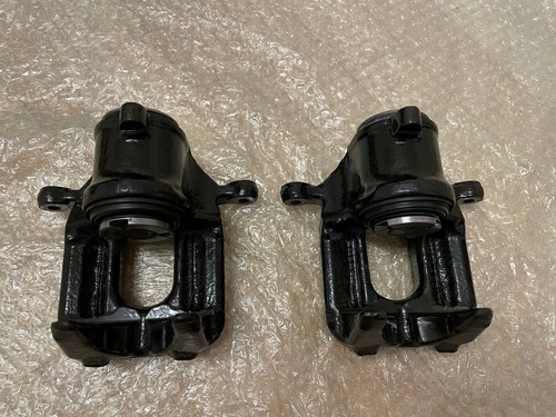 BMW 5 Series F10 & F11 Rear Brake Calipers OEM Professionally Painted ...