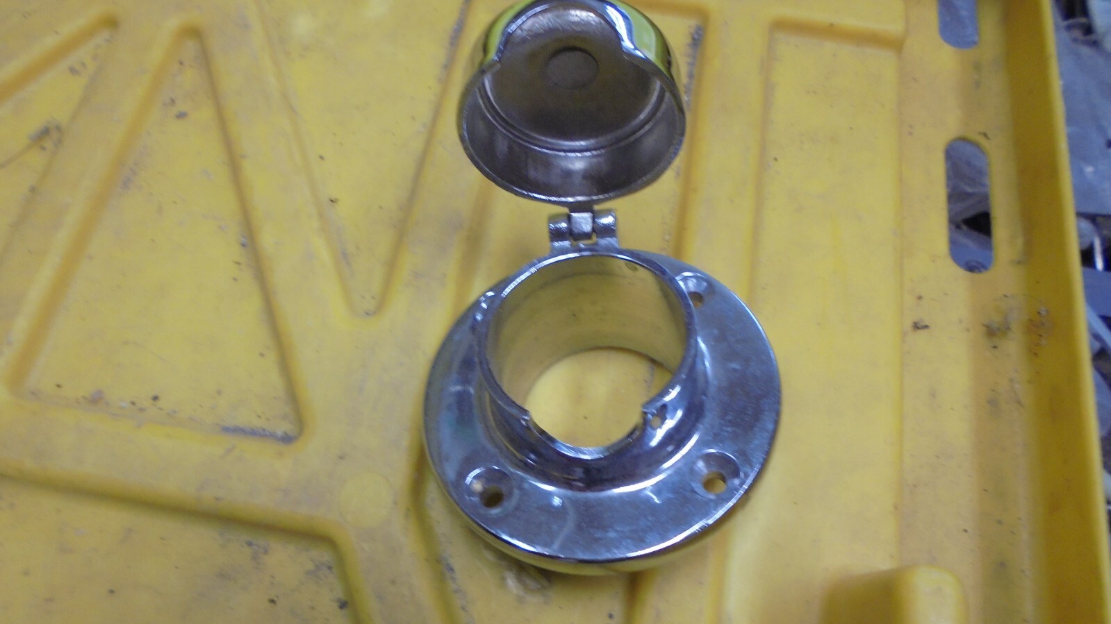 ANCHOR LINE ROPE AND CHAIN PIPE, HAWSE PIPE, HINGED 3/4" ID OPENING 3 ...