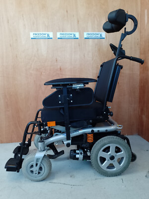 An Invacare Spectra XTR2 Powerchair -12 month RTB Warranty. New ...