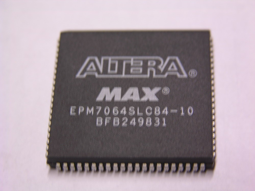 Altera EPM7064SLC84-10 Max 7000 CLPD ICs 84-PLCC | eBay