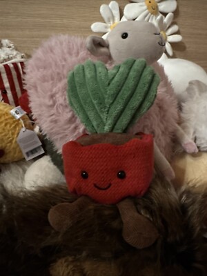 JellyCat Amuseables Kerrii Cactus Valentines Heart Leaf Succulent Plant ...