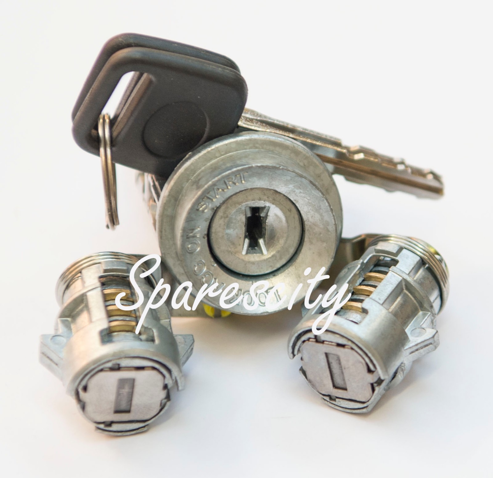 New Ignition barrel & Door Locks For Toyota Hilux 88 to 97 3 locks ...