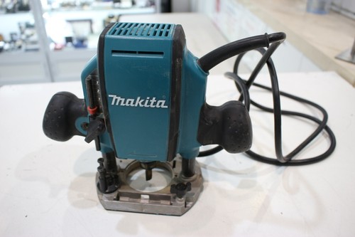 Makita RP0900 Corded Plunge Router | eBay Australia