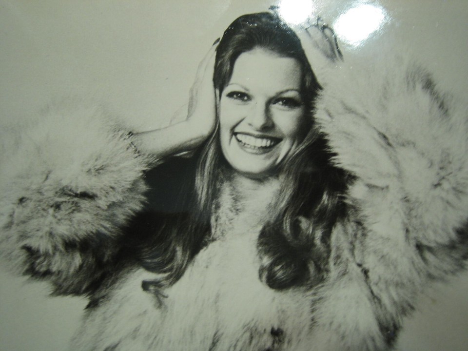 2X Original PRESS PHOTOS 8 x 10" 1966 Chero Kee Pin-Up 1960s Model FREE ...