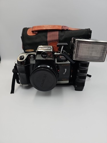 Vintage Olympia DL2000A Camera w/ 50mm flash and bag (Untested As-Is ...